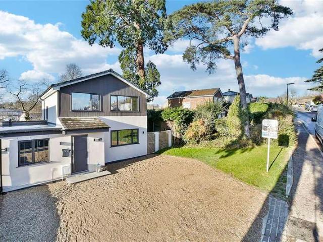 3 Bedroom Link Detached House