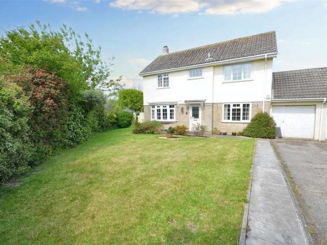 3 Bedroom Link Detached House