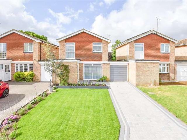 3 Bedroom Link Detached House