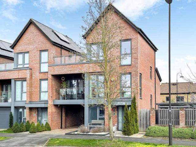 3 Bedroom Link Detached House