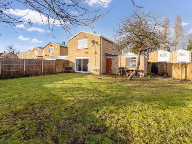 3 Bedroom Link Detached House