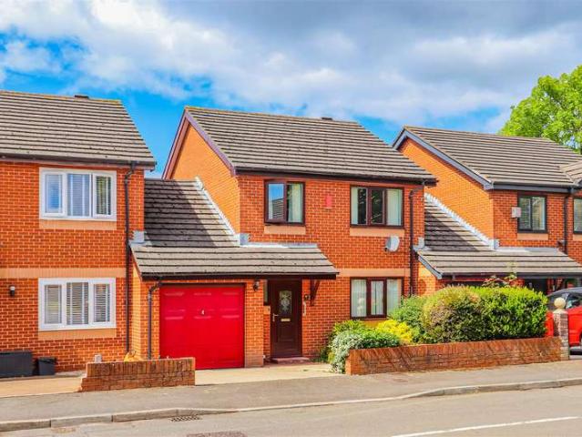 3 Bedroom Link Detached House