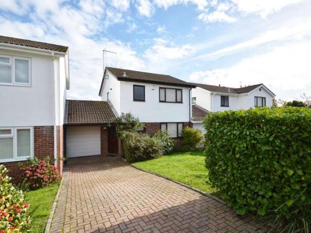 3 Bedroom Link Detached House