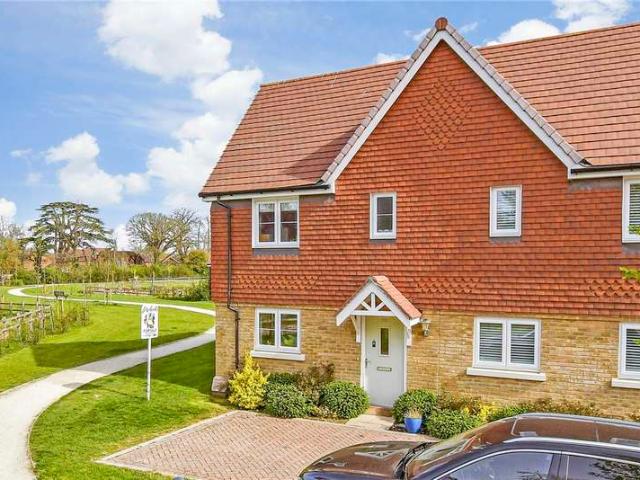 3 Bedroom Link Detached House