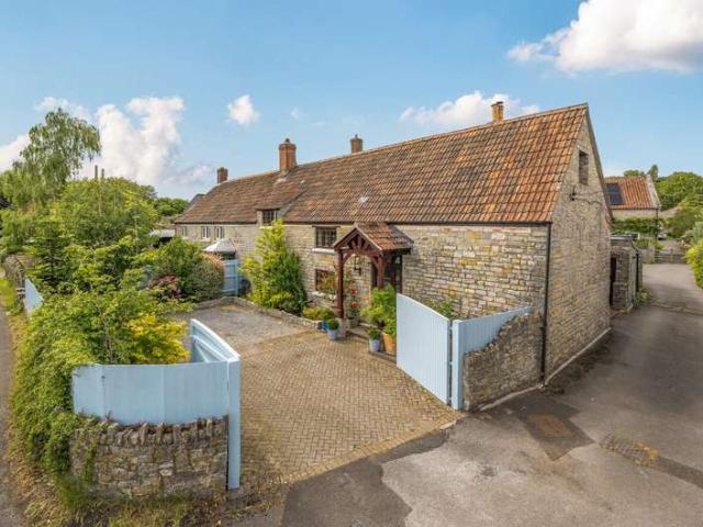 3 Bedroom Link Detached House