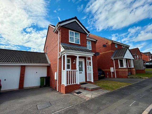 3 Bedroom Link Detached House To Rent In Pipistrelle Way, Oadby, LE2