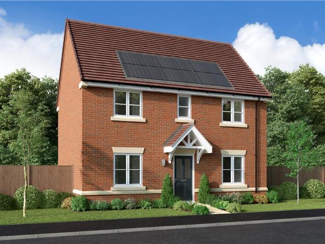 3 bedroom link detached house for sale