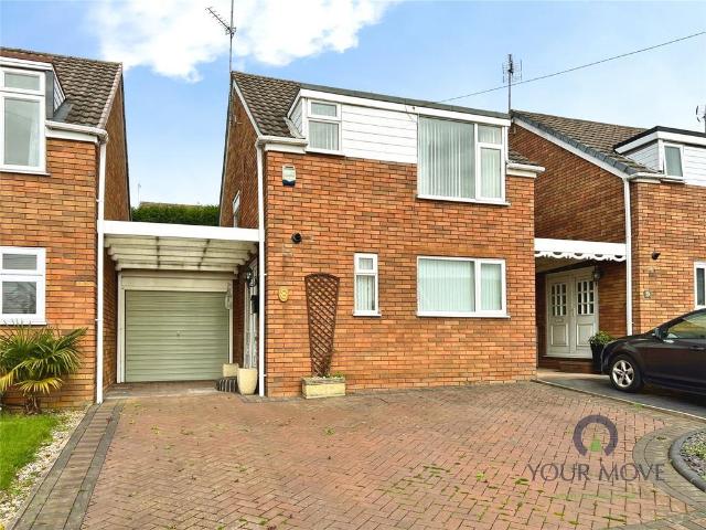 3 bedroom link detached house for sale