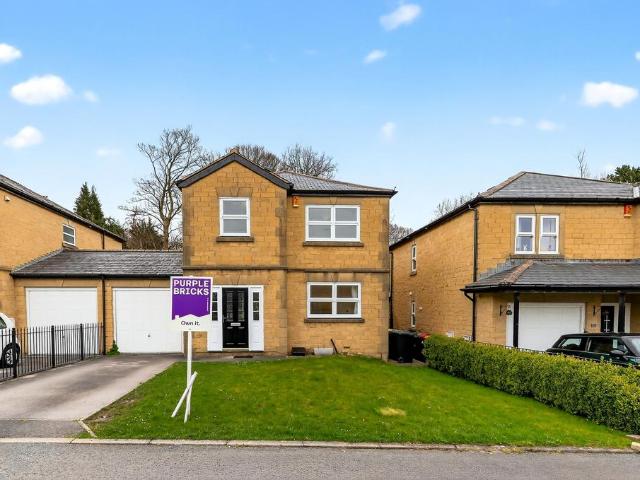 3 bedroom link detached house for sale