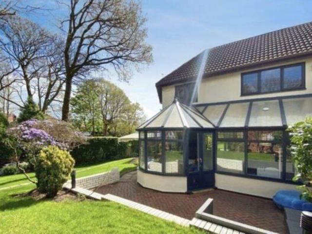 3 bedroom link detached house for sale in 6 Keilder Mews, Bolton, BL1 5JQ, BL1