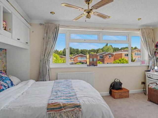 3 bedroom link detached house for sale in Thelsford Way, Solihull, B92 9NR, B92