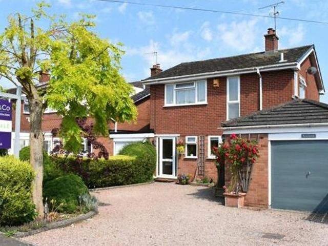 3 Bedroom Link Detached House For Sale In Tibberton, Droitwich Spa
