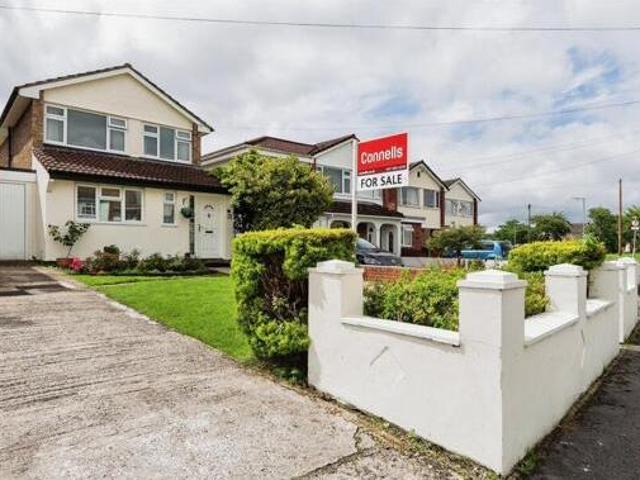 3 Bedroom Link Detached House For Sale In Whitchurch
