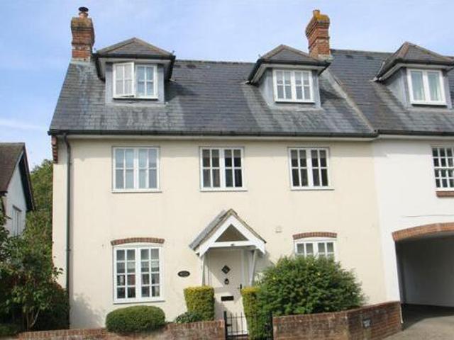 3 Bedroom Link Detached House For Sale In Wilton