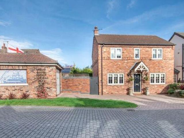 3 Bedroom Link Detached House For Sale In Austerfield