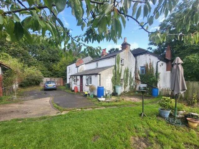 3 Bedroom Link Detached House For Sale In Botley