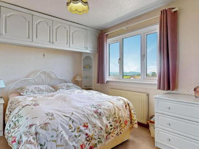 3 bedroom link detached house for sale in Brownside Grove, Barrhead, Glasgow, East Renfrewshire, G78