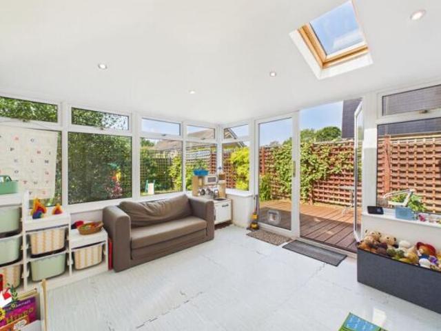3 bedroom link detached house for sale in Broad Leys Road, Barnwood, Gloucester, GL4