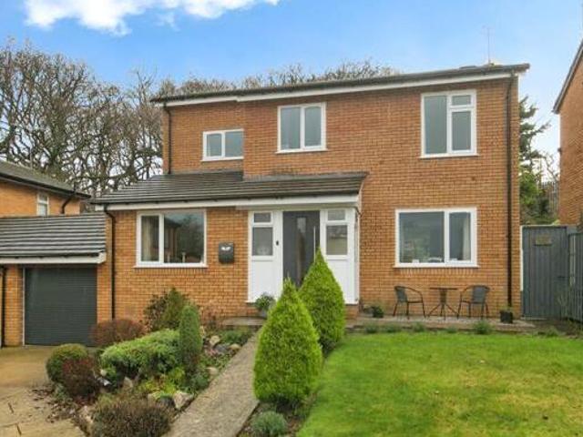 3 Bedroom Link Detached House For Sale In Brooklands, Colwyn Bay