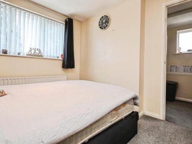 3 bedroom link detached house for sale in Broomy Close, Birmingham, B34