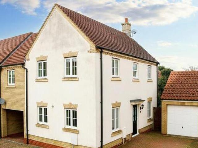 3 Bedroom Link Detached House For Sale In Burwell