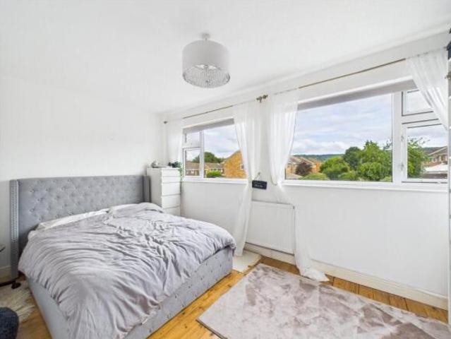 3 bedroom link detached house for sale in Castle Hill Drive, Brockworth, Gloucester, Gloucestershire, GL3