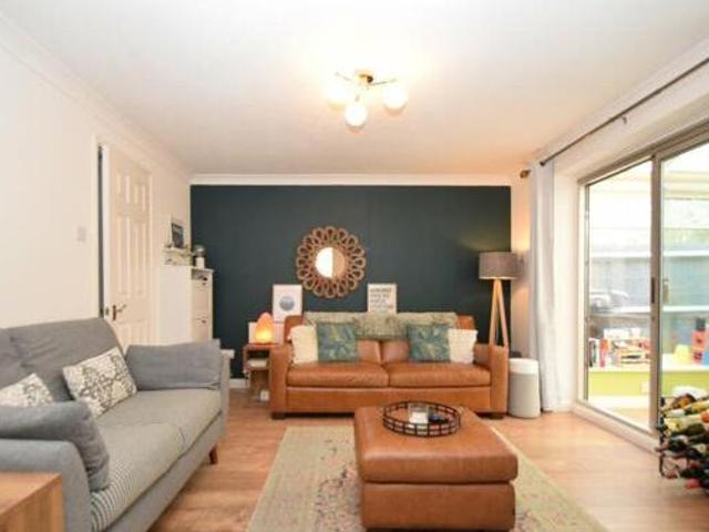 3 Bedroom Link Detached House For Sale In Chatham, Kent