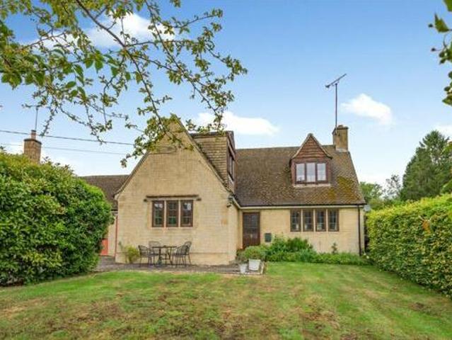 3 Bedroom Link Detached House For Sale In Cheltenham, Gloucestershire