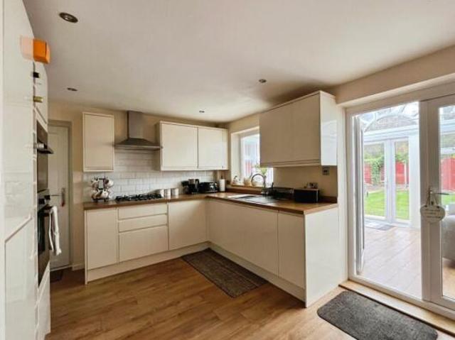 3 bedroom link detached house for sale in Cresswell Close, Warrington, WA5