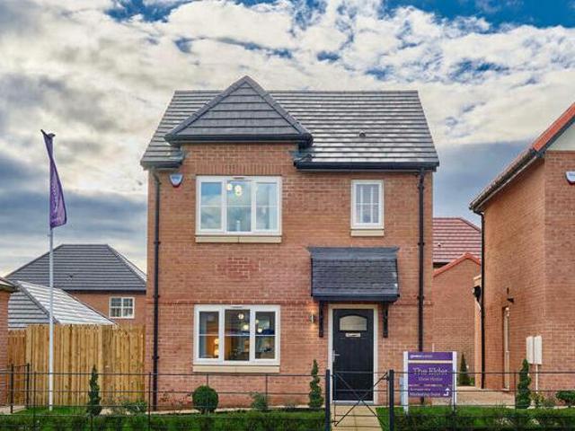 3 Bedroom Link Detached House For Sale In Darlington