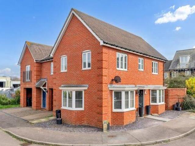 3 Bedroom Link Detached House For Sale In Duxford
