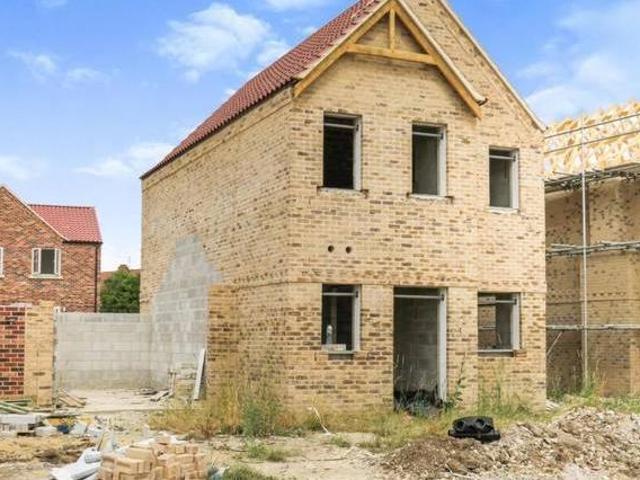 3 bedroom link detached house for sale in Earlsfield Lane Methwold IP26