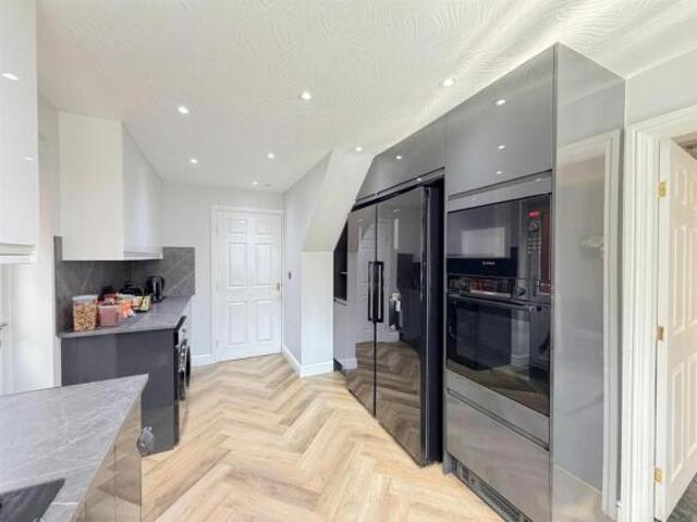 3 bedroom link detached house for sale in Edgefield Close, Hamilton, Leicester, LE5