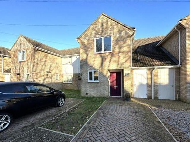3 Bedroom Link Detached House For Sale In Ely