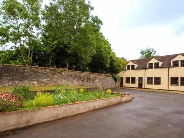3 Bedroom Link Detached House For Sale In Frenchay, Bristol