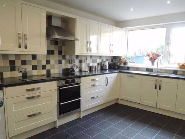 3 bedroom link detached house for sale in Goyt Avenue Marple Stockport SK6