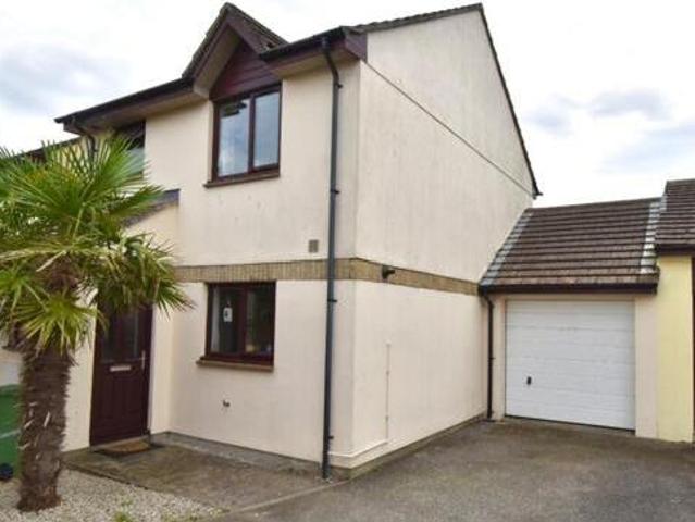 3 Bedroom Link Detached House For Sale In Helston