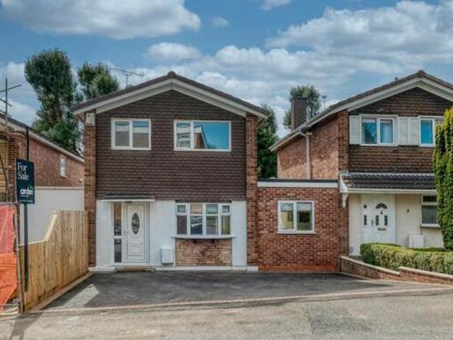 3 Bedroom Link Detached House For Sale In Kings Norton, Birmingham