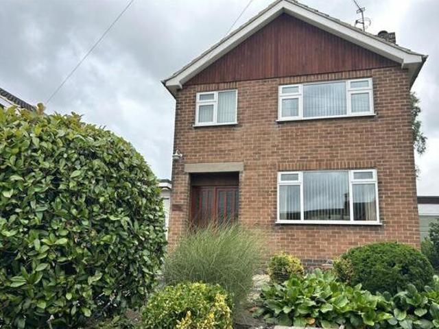 3 Bedroom Link Detached House For Sale In Langley Mill, Nottingham