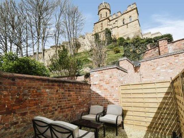 3 Bedroom Link Detached House For Sale In Lincoln, Lincolnshire
