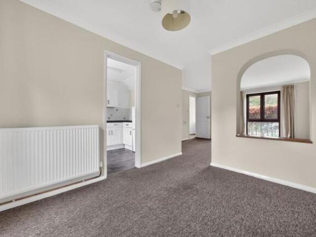 3 bedroom link detached house for sale in Lowden Close, Winchester, SO22