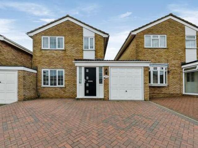 3 Bedroom Link Detached House For Sale In Luton, Bedfordshire