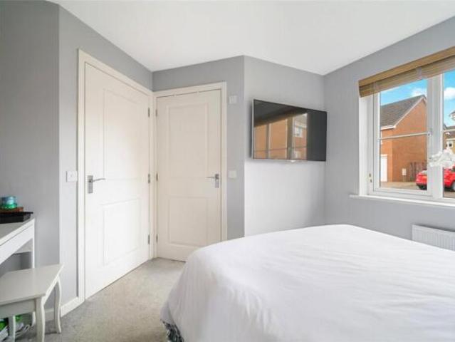 3 bedroom link detached house for sale in McKinley Court, Gamekeepers Wynd, East Kilbride, South Lanarkshire, G74