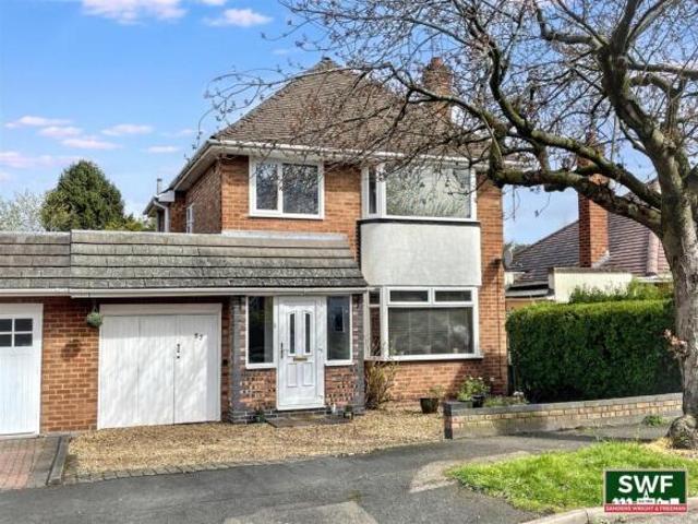3 bedroom link detached house for sale in Mason Crescent, Wolverhampton, WV4