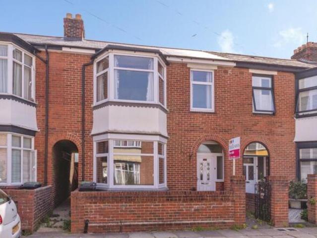 3 bedroom link detached house for sale in Maylands Avenue, SOUTHSEA, PO4