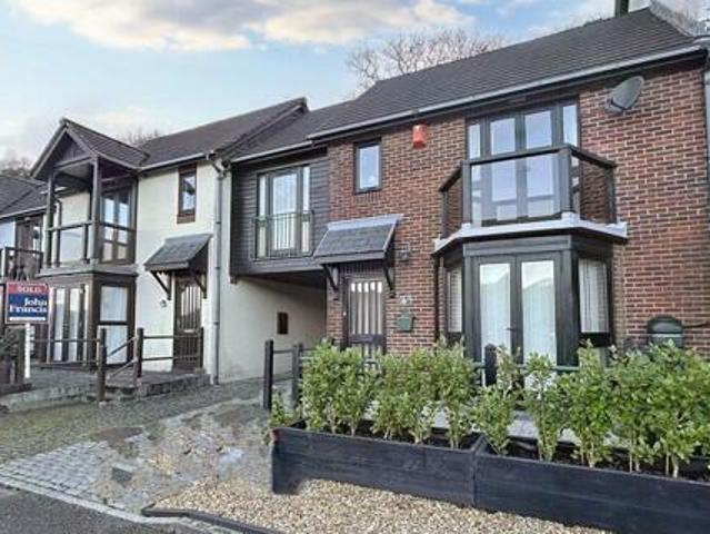 3 Bedroom Link Detached House For Sale In Neyland