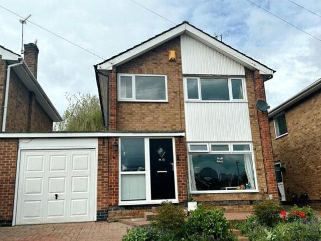 3 Bedroom Link Detached House For Sale In Nottingham, Nottinghamshire