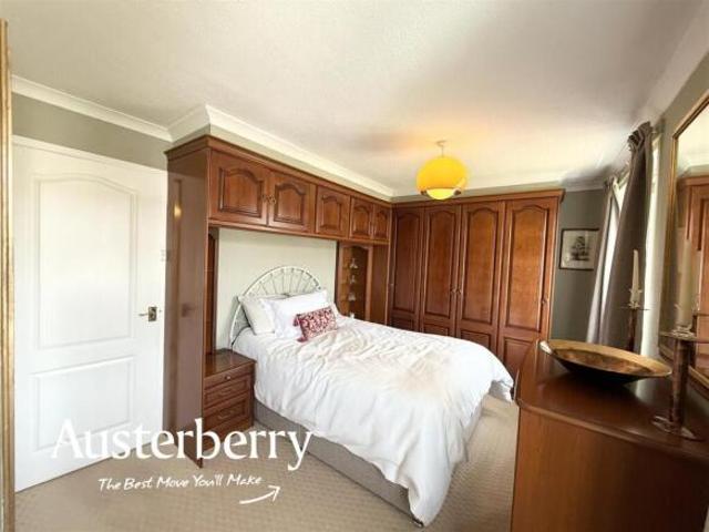 3 bedroom link detached house for sale in Pacific Road, Trentham, Stoke On Trent, ST4