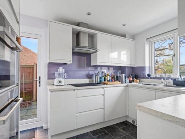 3 bedroom link detached house for sale in Paddock Drive, Springfield, Chelmsford, CM1