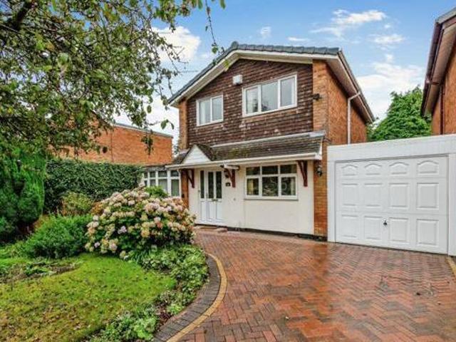 3 Bedroom Link Detached House For Sale In Pelsall, Walsall